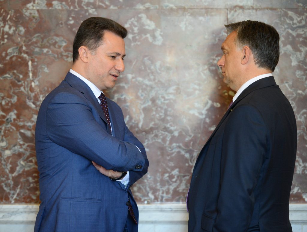 A magyar kormány felülvizsgálja a politikai alapon megadott menekülti ...
