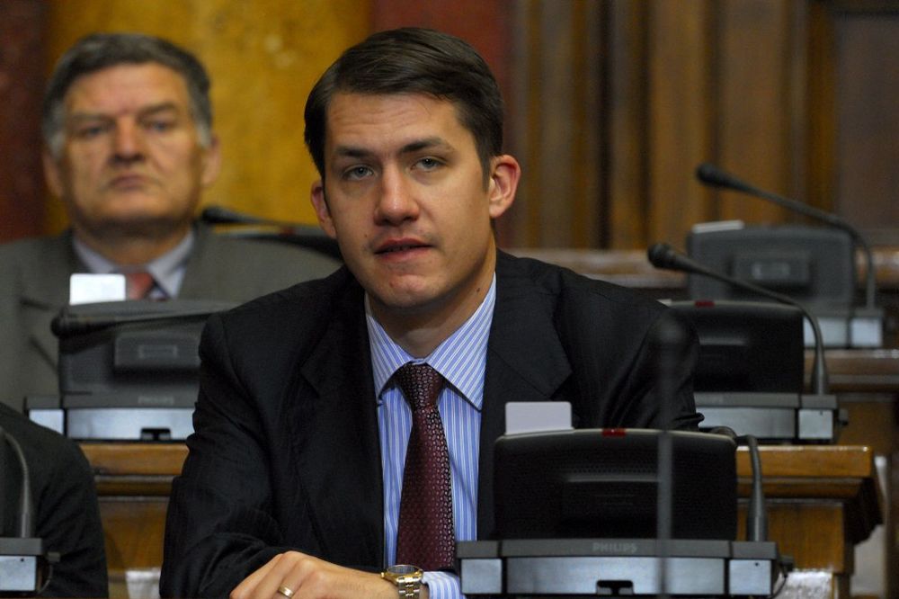 Pásztor Bálint a migránskérdésről kérdezte Ana Brnabićot | SZMSZ ...